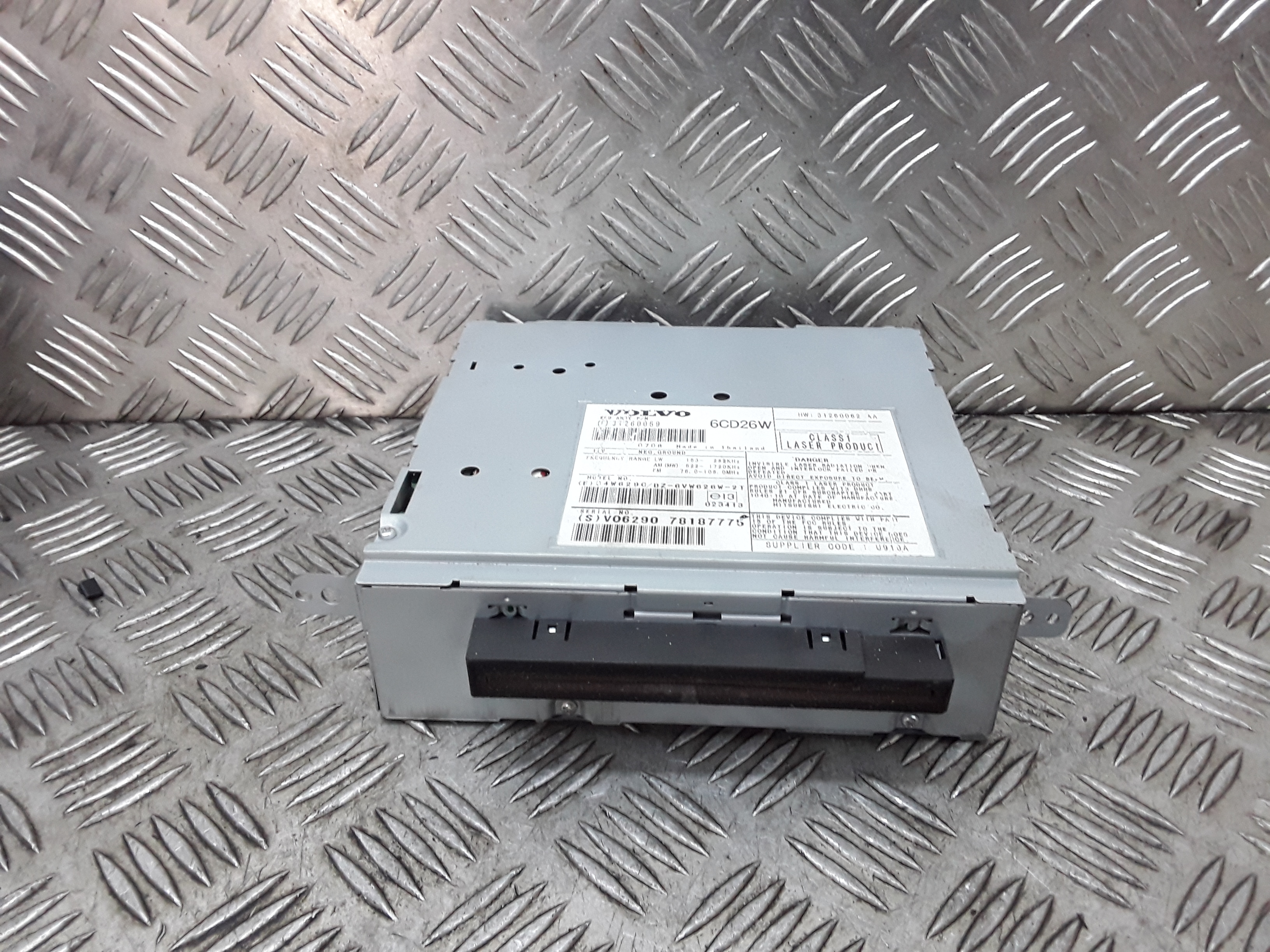 2008 VOLVO XC90 AUTO RADIO CD DVD LA NAVIGATION LE CODE MANQUE 31260059 ...